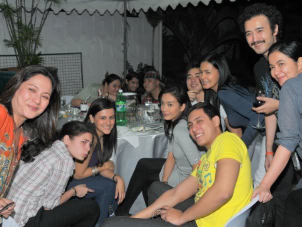 Gossip Actors: Renz Fernandez photos with family & friends