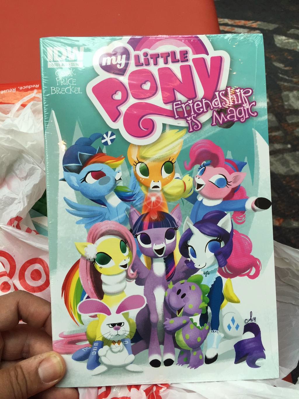 Equestria Daily - MLP Stuff!: MLP:FiM #26 Hot Topic Exclusive Cover ...