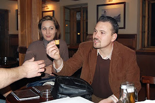 CERCUL FUMĂTORILOR DE PIPĂ & TRABUC - SIBIU: Crăciun în fum de trabuc ...