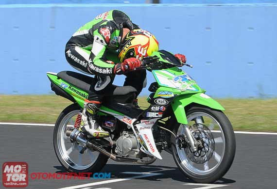 15+ Motor Kawasaki Edge