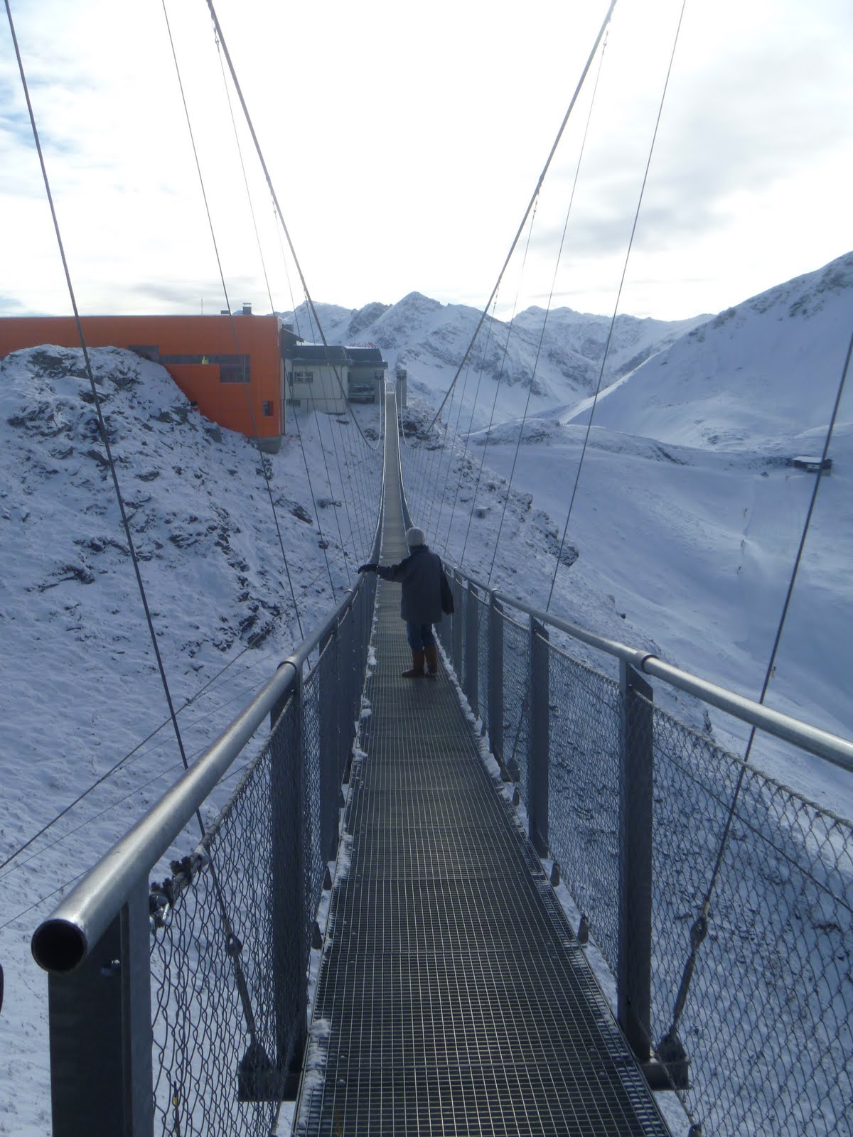 The Sparks' Desert Adventure: Stubnerkogel Bridge