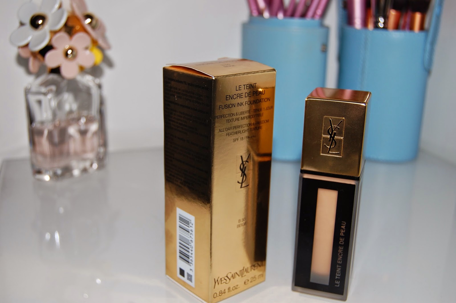 Beauty Box: NEW YSL Fusion Ink Foundation Review