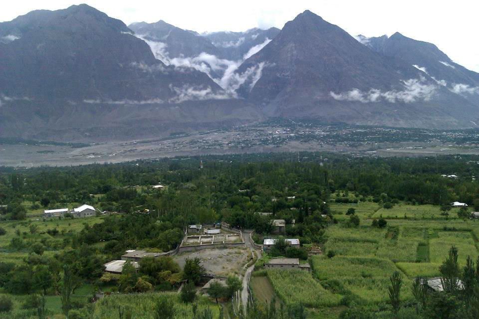Pictures Folder of Gilgit Baltistan : View of Danyore Gilgit to Jutial ...