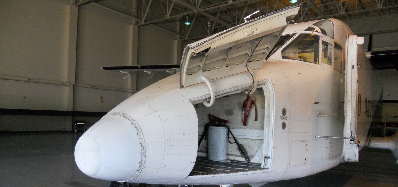 fly HIA Blog: The Aircraft of MDT: Shorts 360