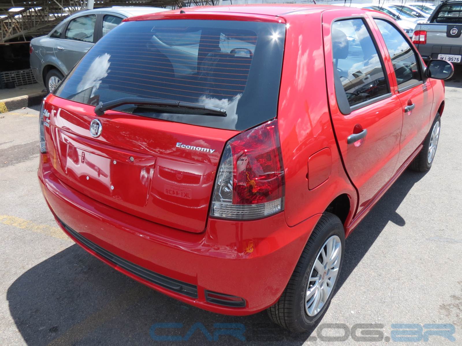 Fiat Palio Fire Economy Celebration 2013: fotos, consumo, preço e ...
