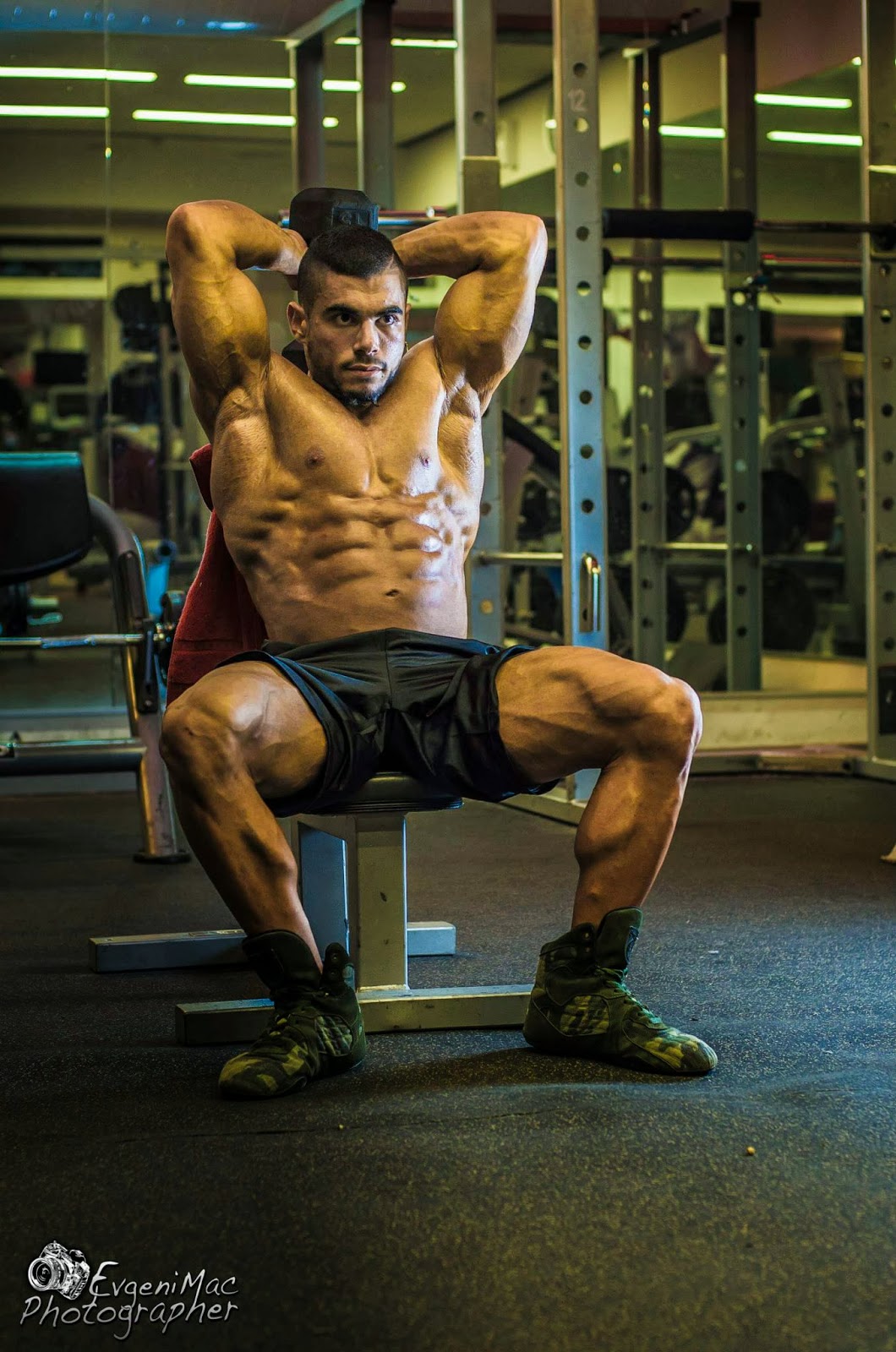 Daily Bodybuilding Motivation: Handsome Male Abs Model Sahar Kazes