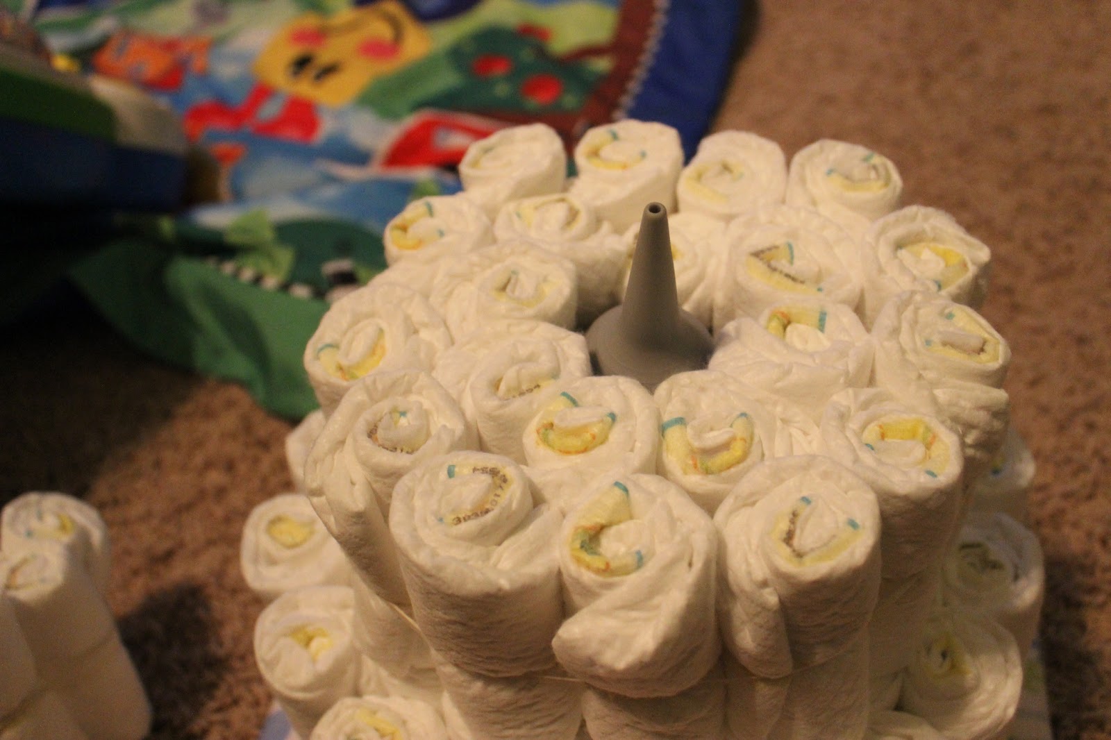 Musings of a Wannabe Super Mom: Tales of Diapering Cake Baking