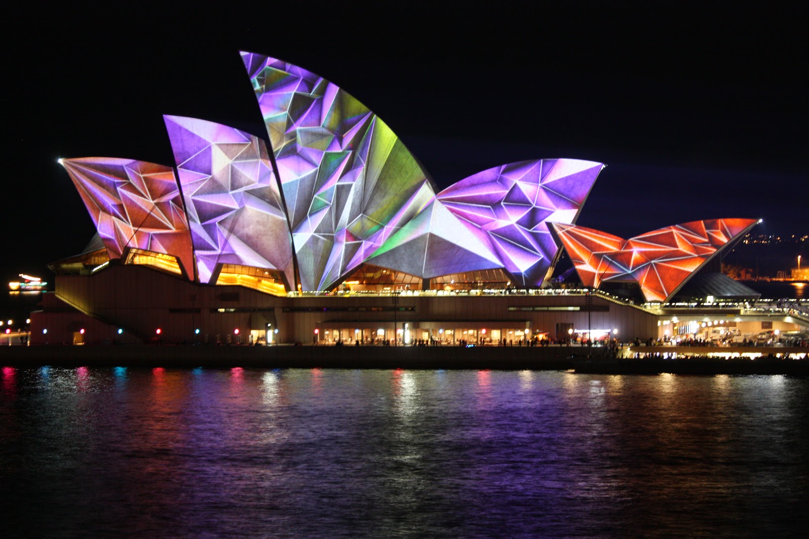 Sydney - City and Suburbs: Sydney Opera House, Vivid Sydney