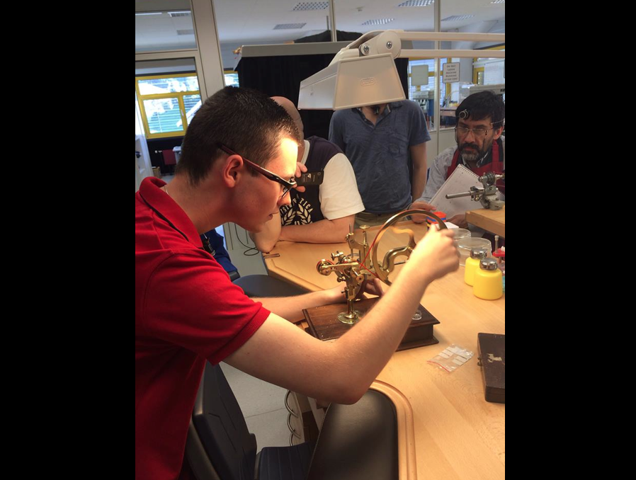 K&H Watchmaking Competence Centre: On the topping tool.