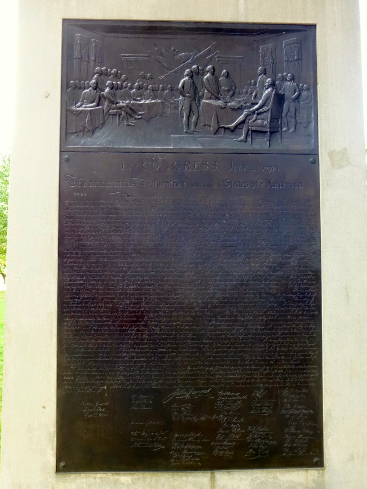 Photo-ops: Revolutionary War: Declaration of Independence Monument ...