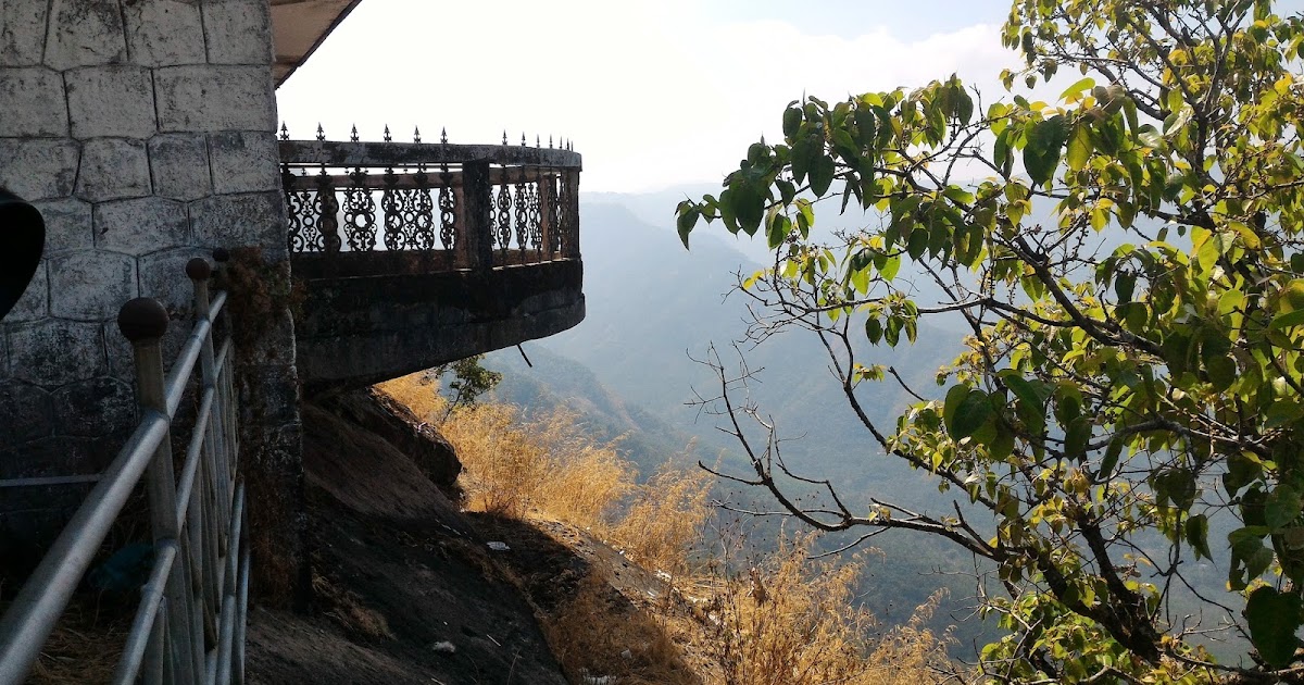 Take a Break at Nadukani View Point