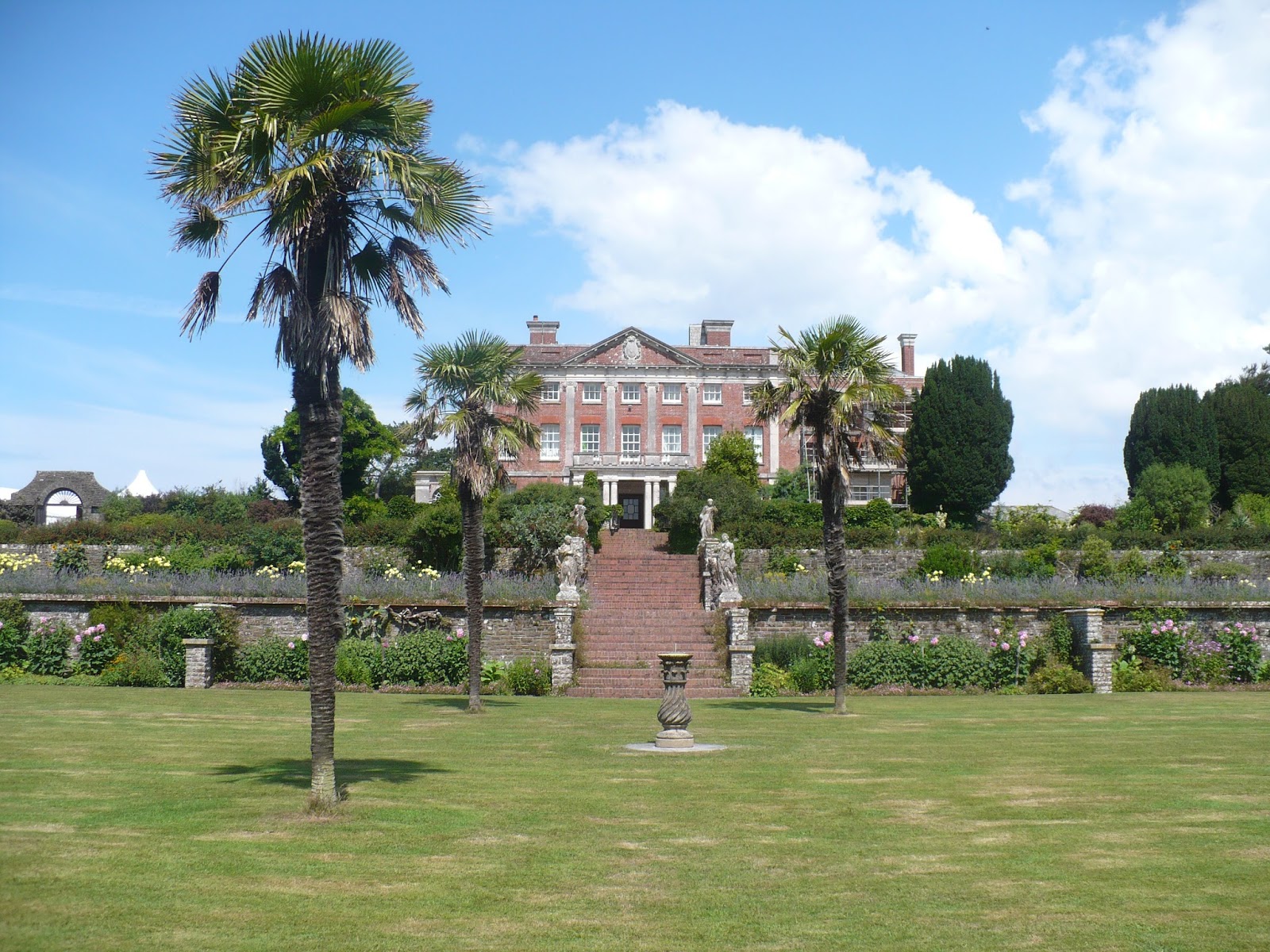 Creative by Nature: Tapeley Park Gardens