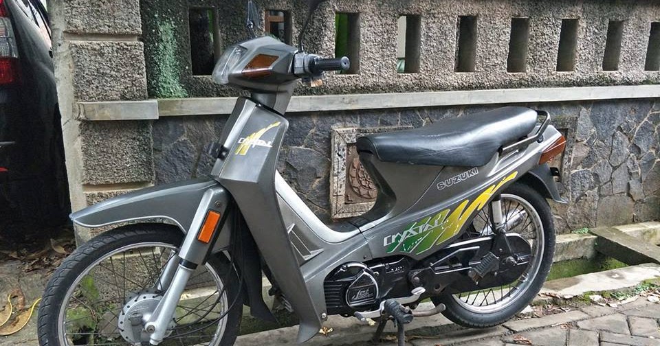 BUKALAPAK MOTOR JADUL 90an : Jual Suzuki crystal silver.. Original cat ...