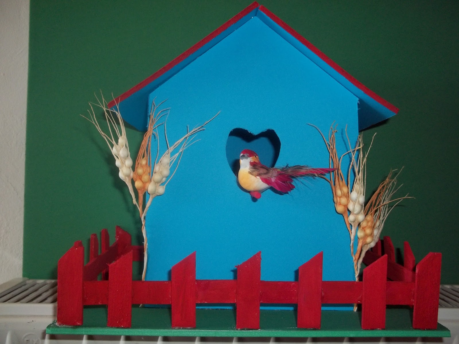 mary's crafts: ΣΠΙΤΑΚΙ ΓΙΑ ΠΟΥΛΙΑ ΚΑΙ ΙΔΕΕΣ ΓΙΑ ΓΥΑΛΙΝΑ ΒΑΖΑ!!!!!