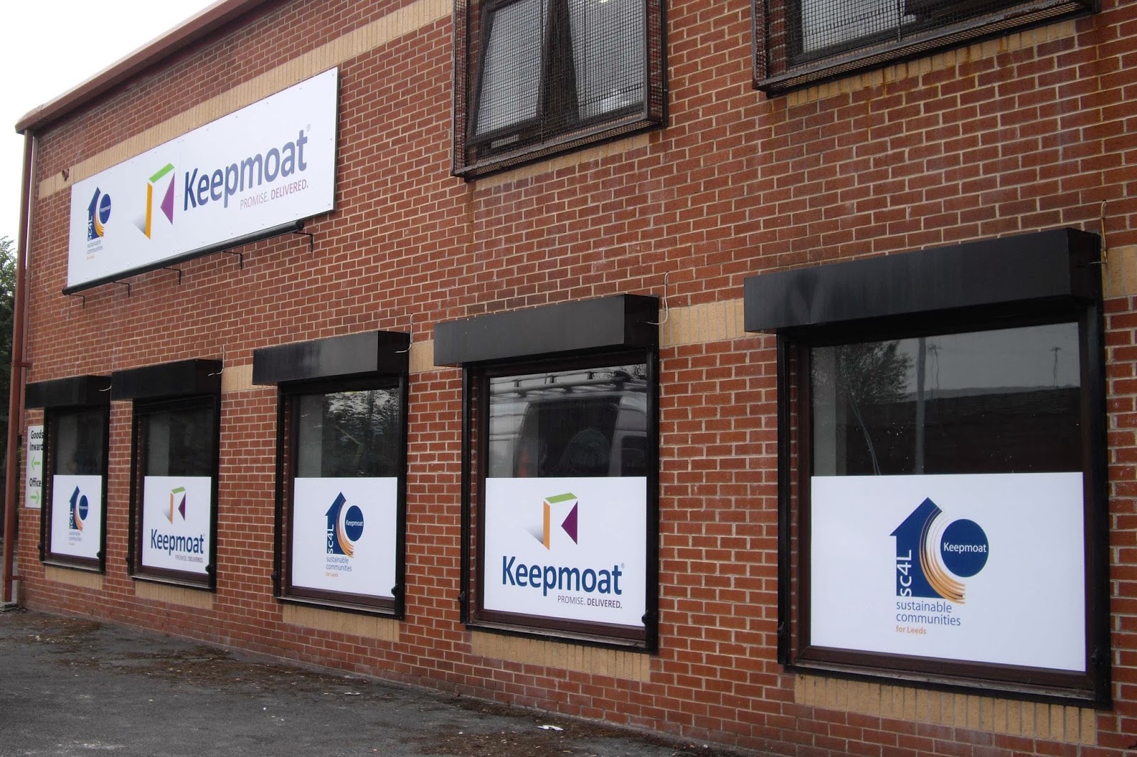 Signline Yorkshire: Signline | Discount Window Graphics
