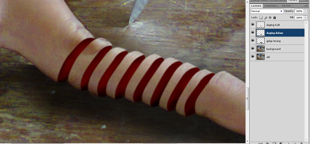 TUTORIAL MEMBUAT EFEK TANGAN TERIRIS DENGAN PHOTOSHOP