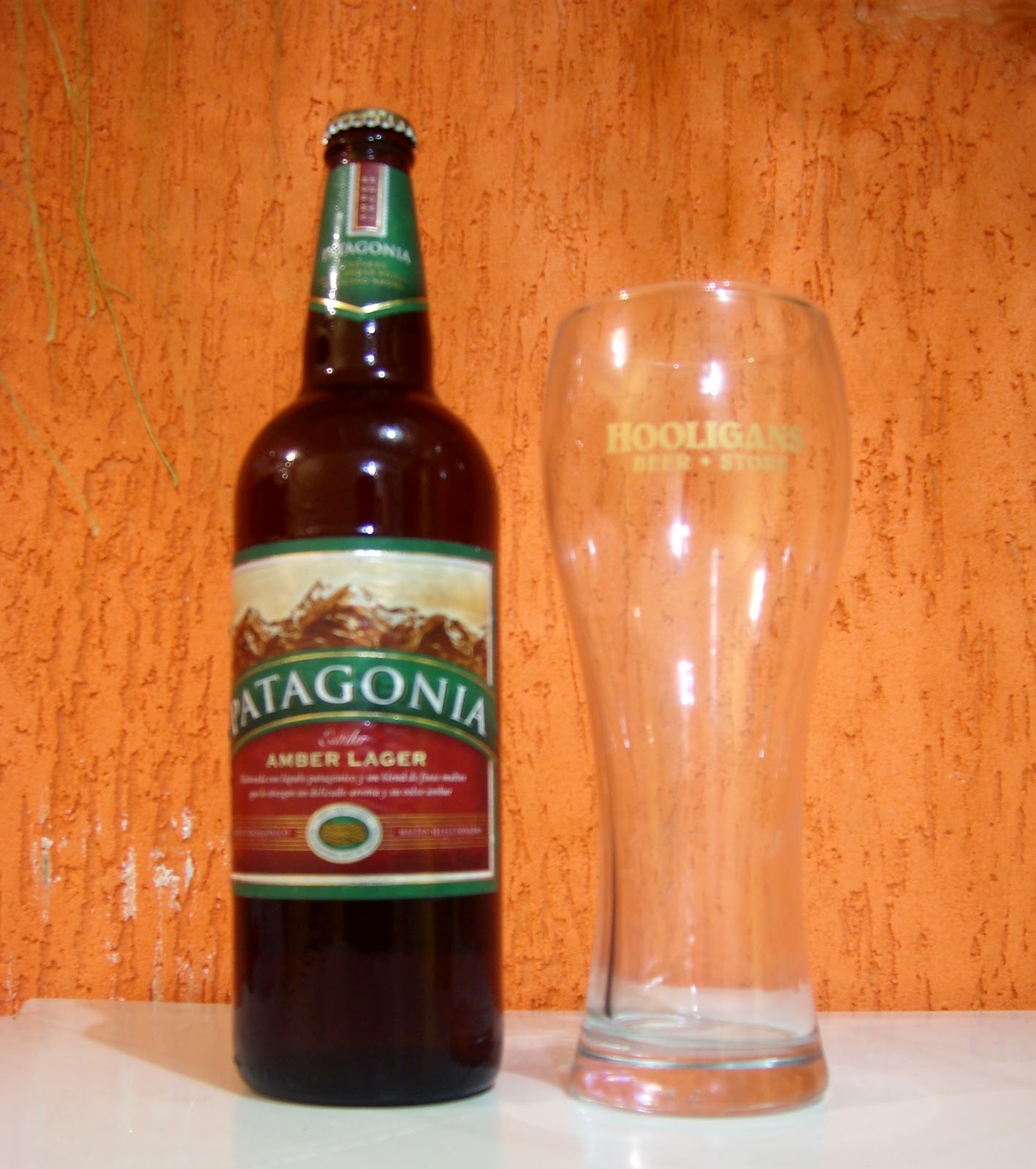 O Colecionador de Latas: Cerveja Patagônia Amber Lager - Argentina