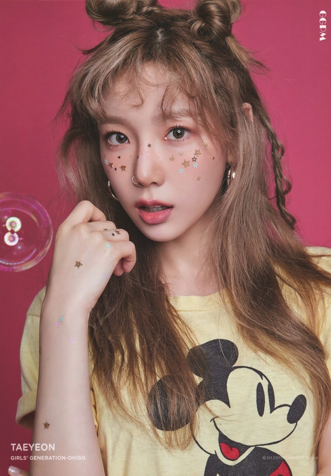 TAEYEON. Girls' Generation-Oh!GG SEASON'S GREETINGS 2020 - A4 Poster ...