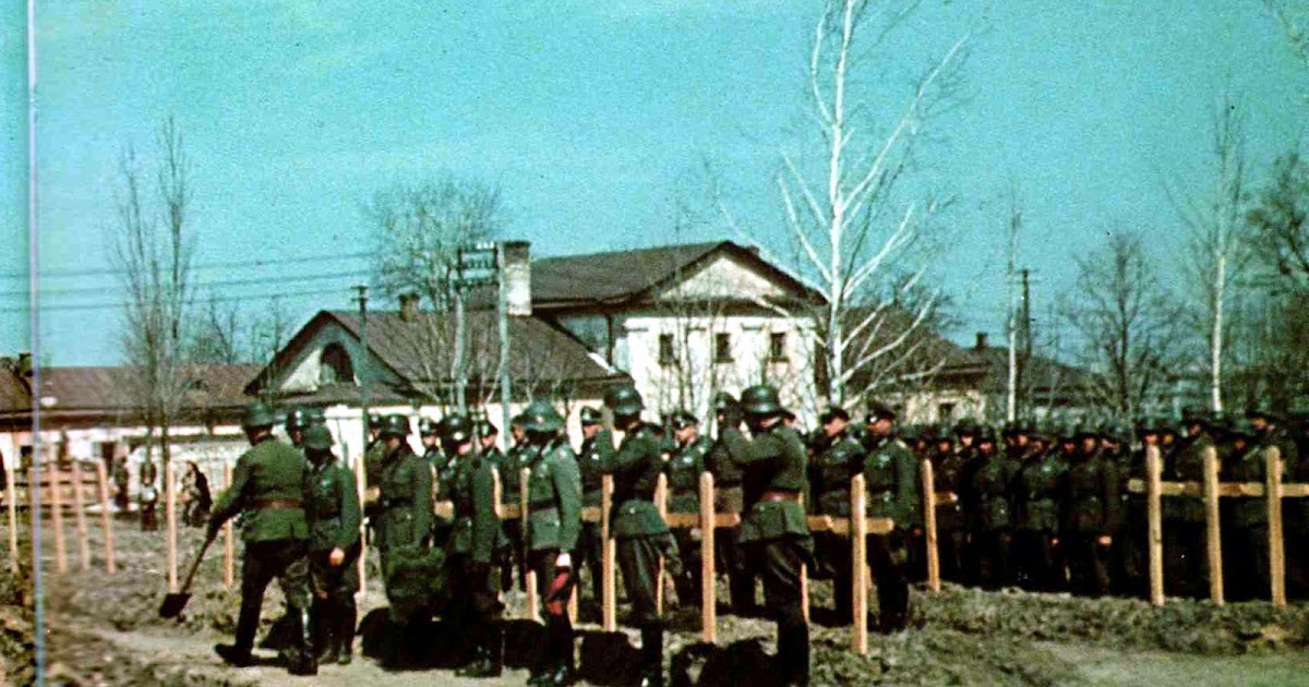 World War II in Color: Wehrmacht Funeral on the Eastern Front