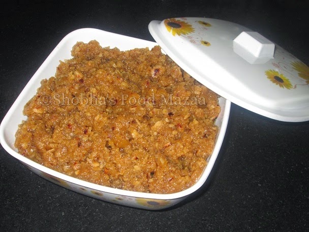 Shobha's Food Mazaa: GUR JI KUTTI / SINDHI KUTTI / KUTTI JA LADDOON ...