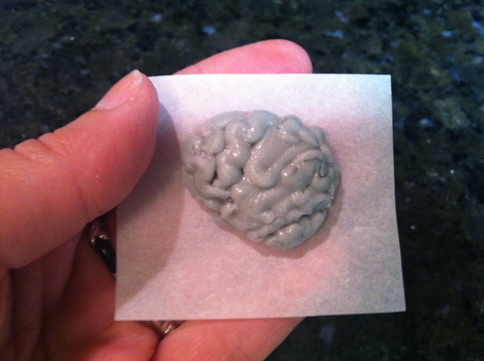 The Iced Queen: Royal Icing Brains