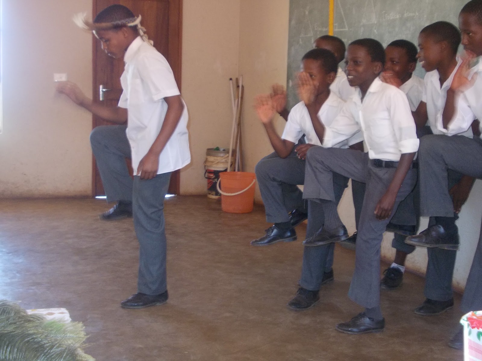 Inqolayolwazi Primary School: Gallery