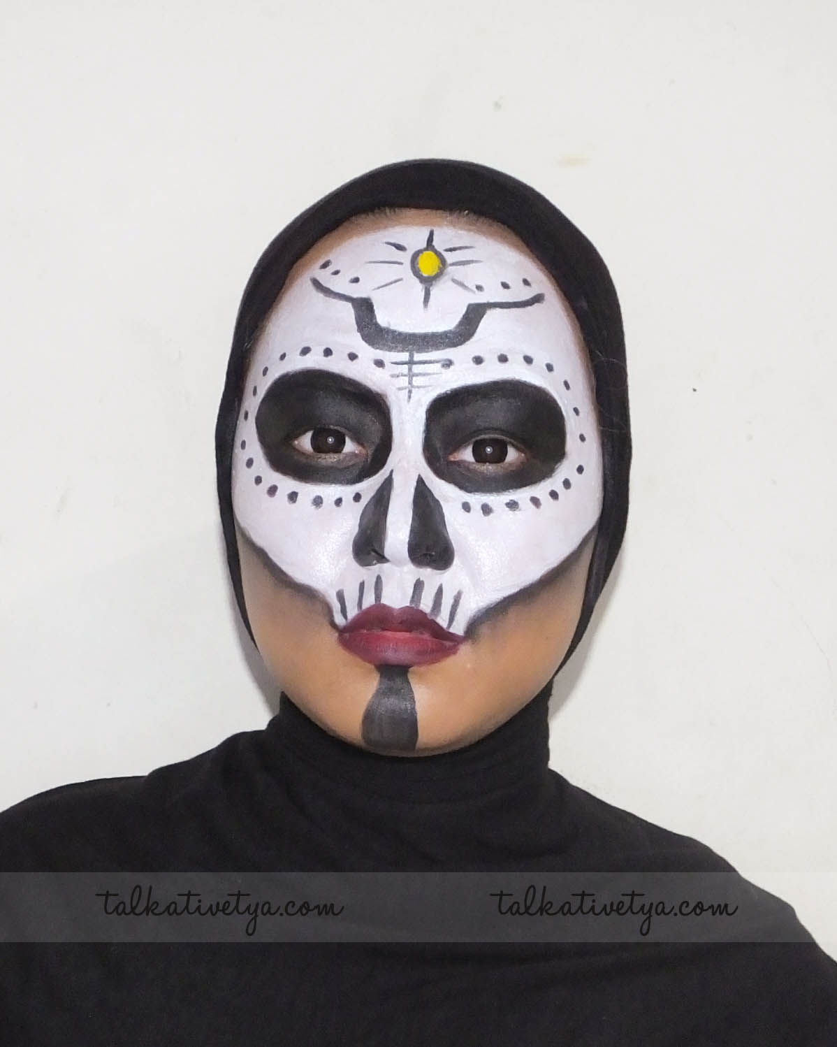 [TUTORIAL] Voodoo Witch Halloween makeup tutorial | Talkative Tya ...