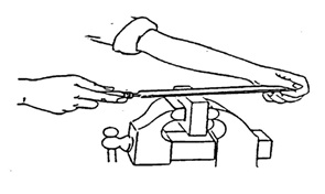 IN ORDER FOR A BRIGHTER FUTURE: Alat Mekanik Kerja Bangku