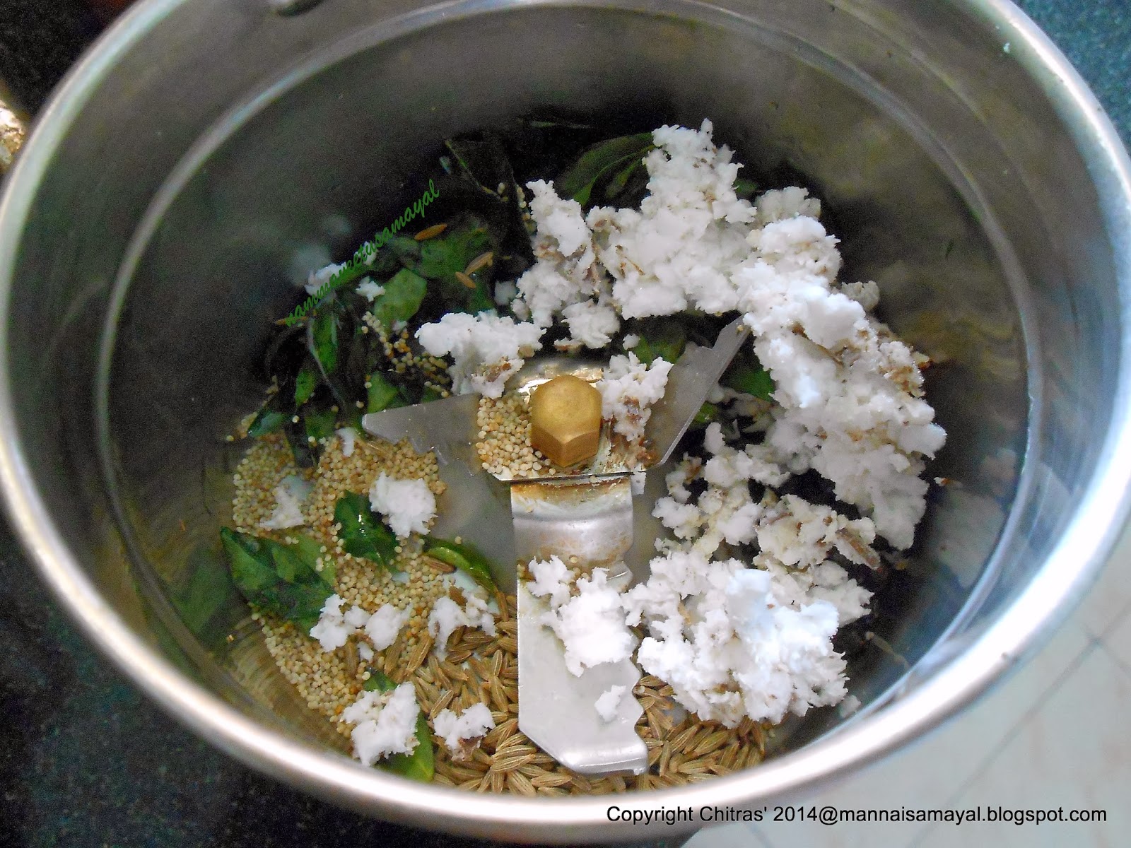 kalakkalsamayal: Milagu Kuzhambu - Black Pepper Kuzhambu