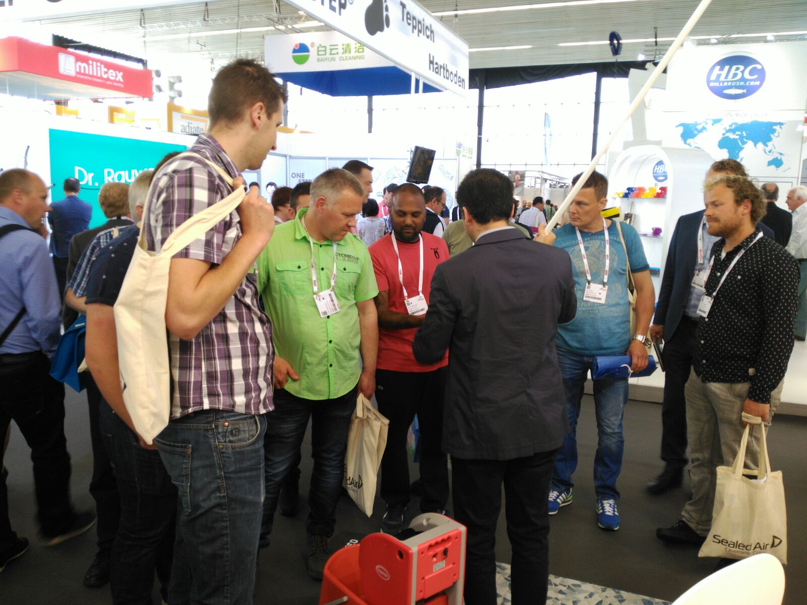 ISSA INTERCLEAN AMSTERDAM: ¡Una gran experiencia! - Sprimsol