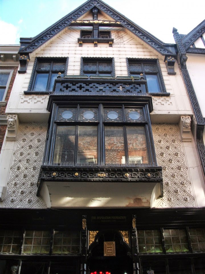 YORK GHOST TALES - THE MOST HAUNTED CITY IN EUROPE? | Haunted Earth`s ...