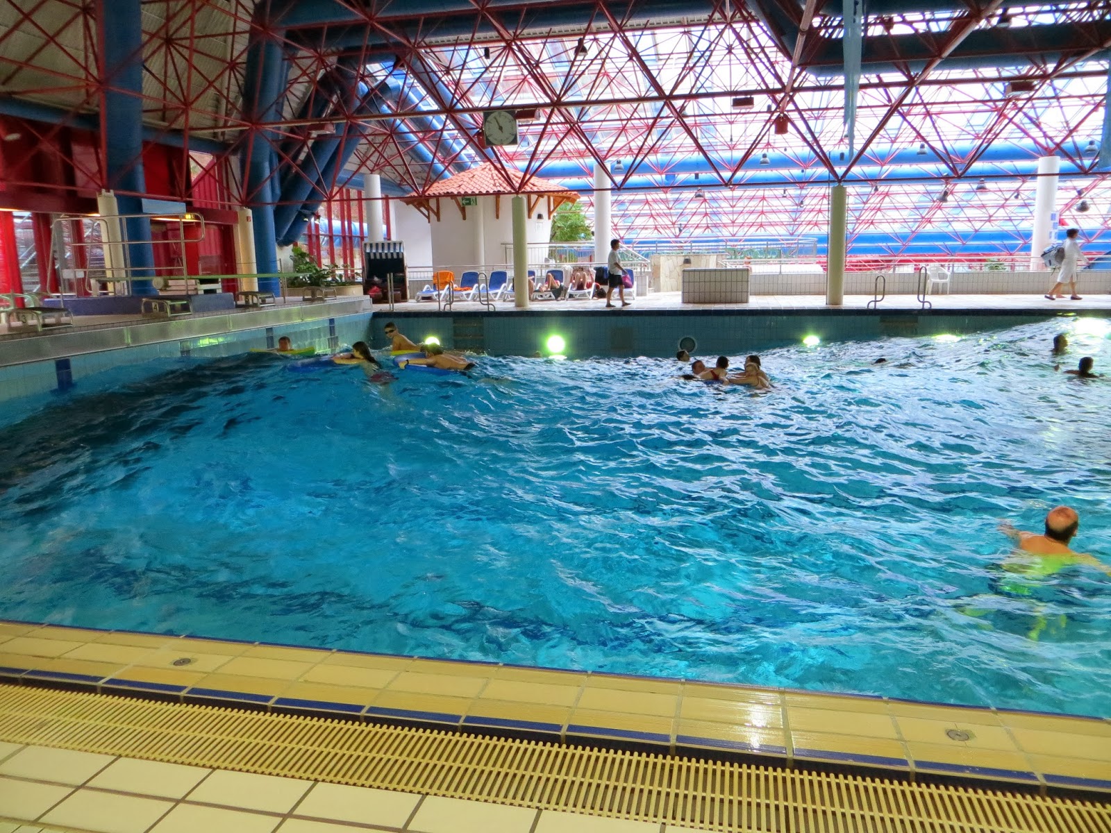 Lara Loretta ♥: wellenbad