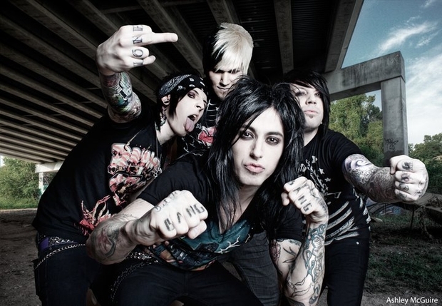 Falling In Reverse are Raised By Wolves? | NataliezWorld