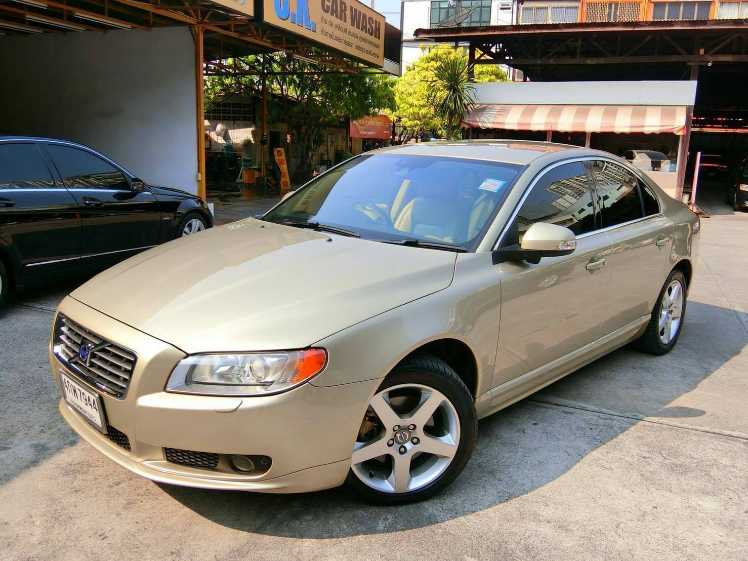 VOLVO 2010S 80 2.5 FT A/T รหัส 2B5-105 ราคา 500,000 บาท - รถยนต์มือสอง ...