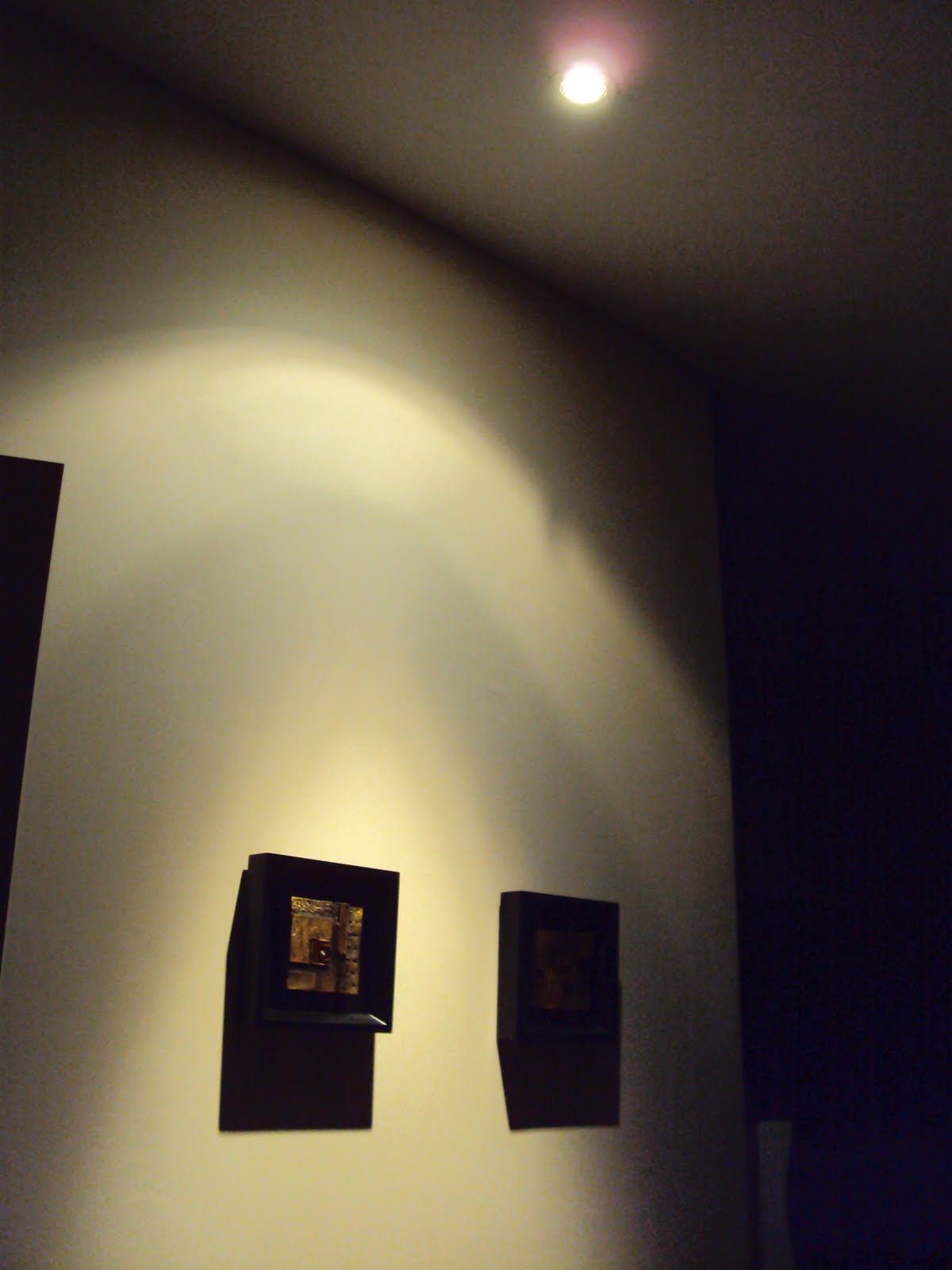 BCT2 INTERIOR ENVIRONMENTS - LIGHTING