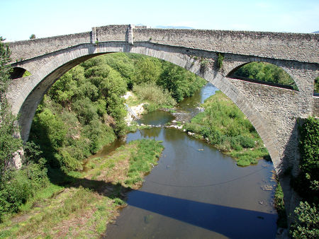 L'ATTENDUE: Le Pont de Céret dit le pont du diable.