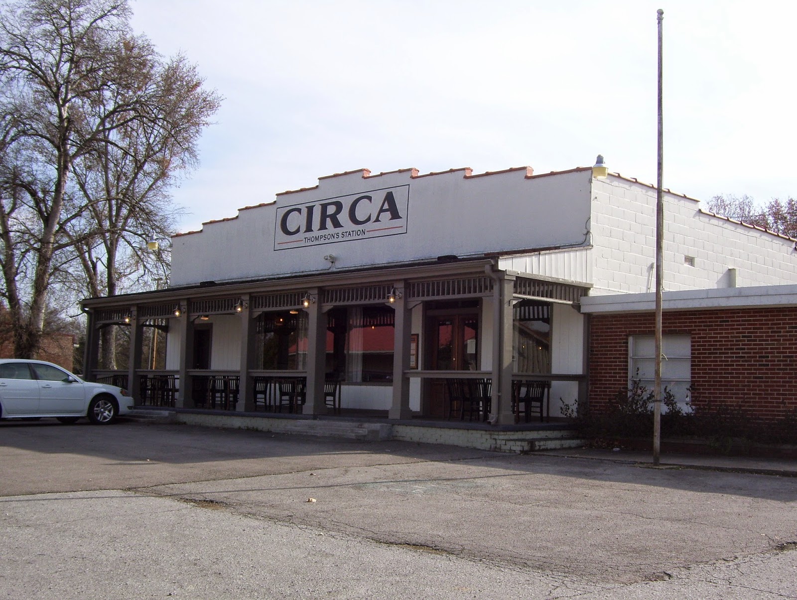 The Art of Positive Living: Circa Grill in Thompson's Station
