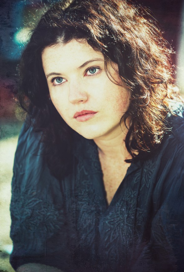 ARC Review: The Wardrobe Mistress: A Novel of Marie Antoinette by ...