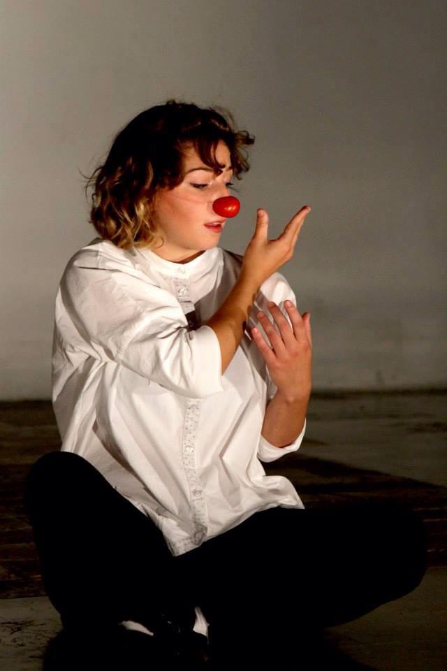 SALA D'ATTESA 1: Prove per una recita, di scena Vittoria maria Barrella