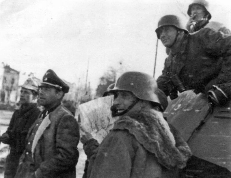 NAZI JERMAN: March 2016