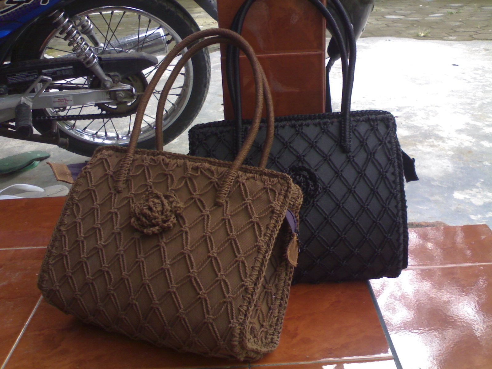 Delia Handcraft Tas Jaring Kotak Rp 30000 delia-handcraft-tas-jaring-kotak-rp-30000