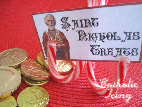 Easy Party Food Ideas for All Saints’ Day- Downloadable Labels Included!