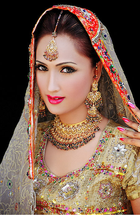 Kaji Fashion: Asian Bride Asian Dulhan In