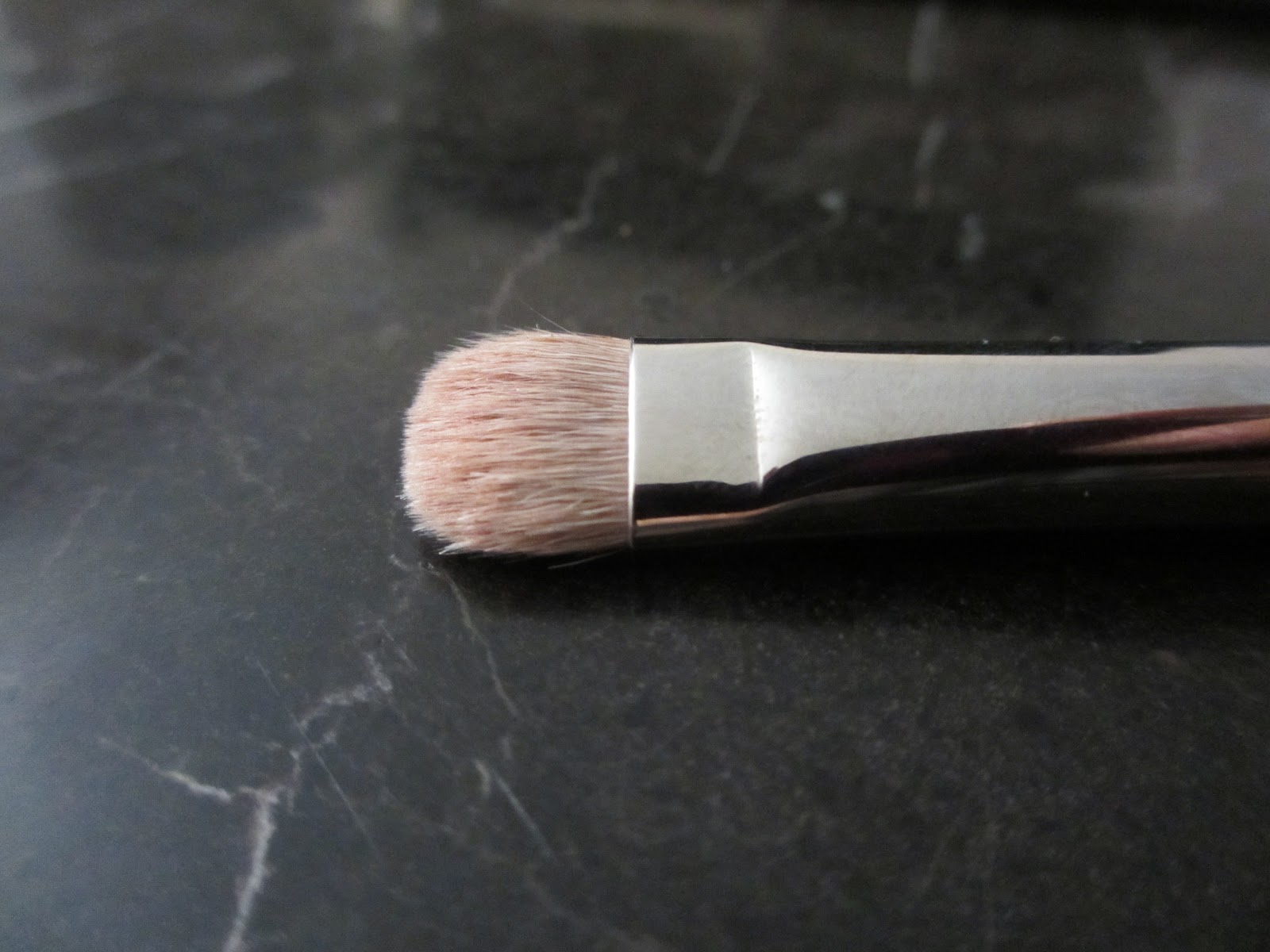 Eyeshadow Addicts Anonymous: TOP 5 MAC EYE BRUSHES