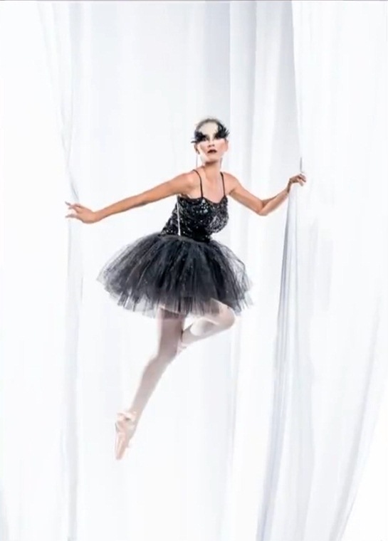 All Next Top Model: Portafolio de Julieth Roldan