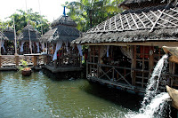 DUDE FOR FOOD: Food Trips: A Boodle Fight at Isdaan Floating Restaurant ...