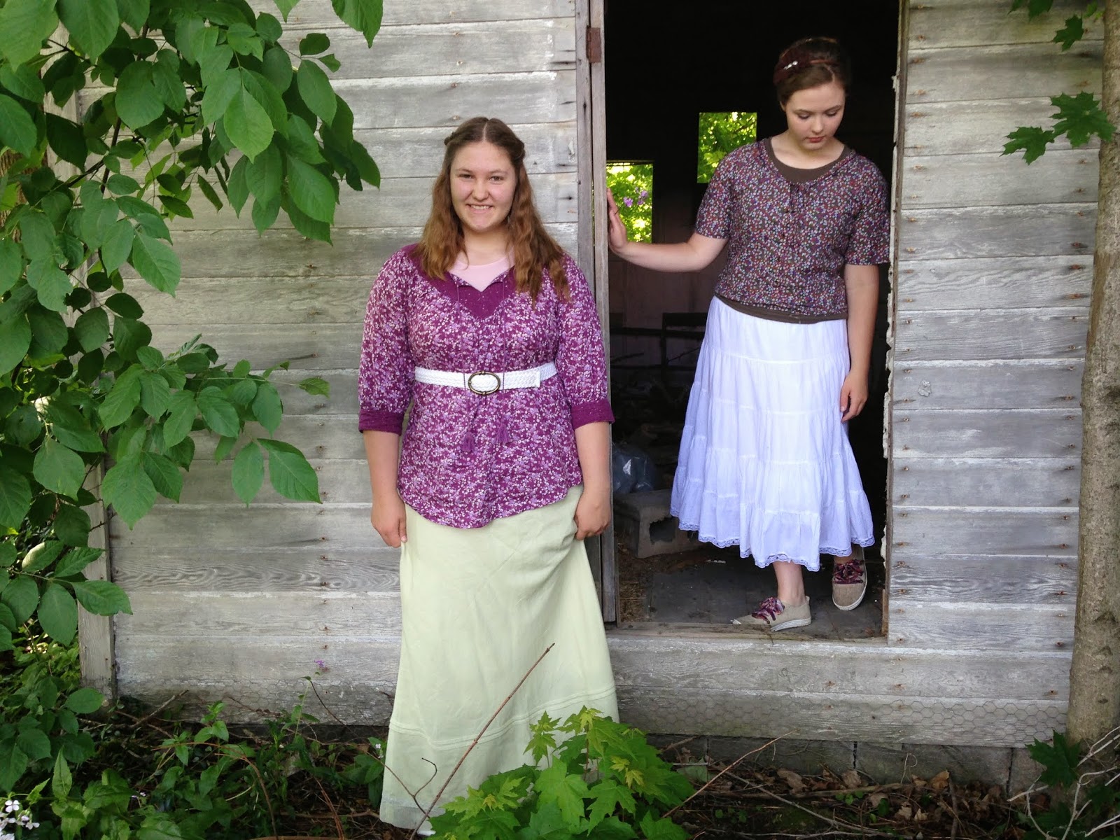 Calico Sisters: Sister Flair || Creamy Floral