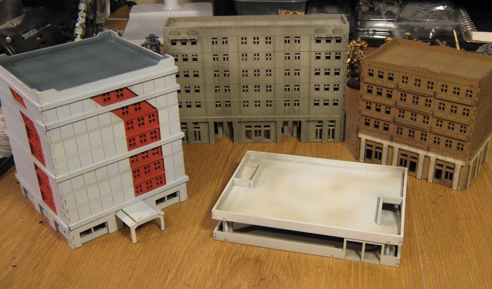 Kevin's Miniatures & Hobby Table: Dropzone Buildings from Blotz
