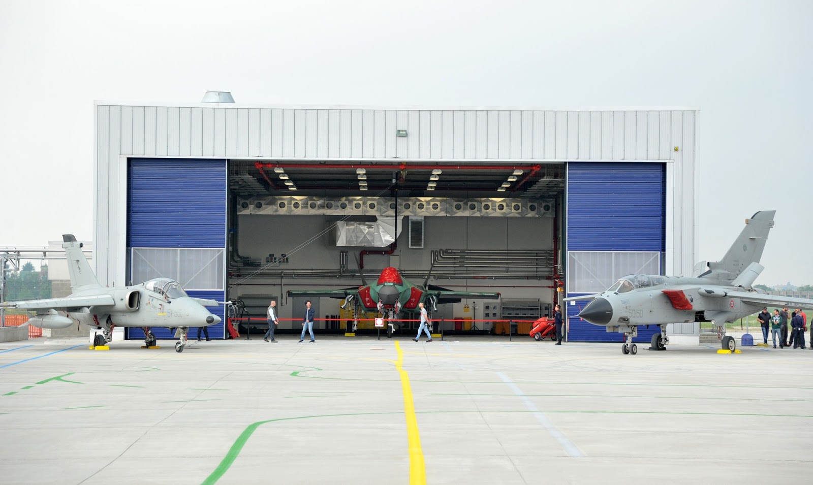 Defensa y Armas: El F-35 traerá ahorros millonarios a sus operadores