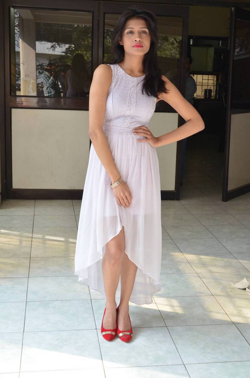 Kimaya Latest Hot Cleveage Spicy PhotoShoot Images At Kotta Kottaga ...